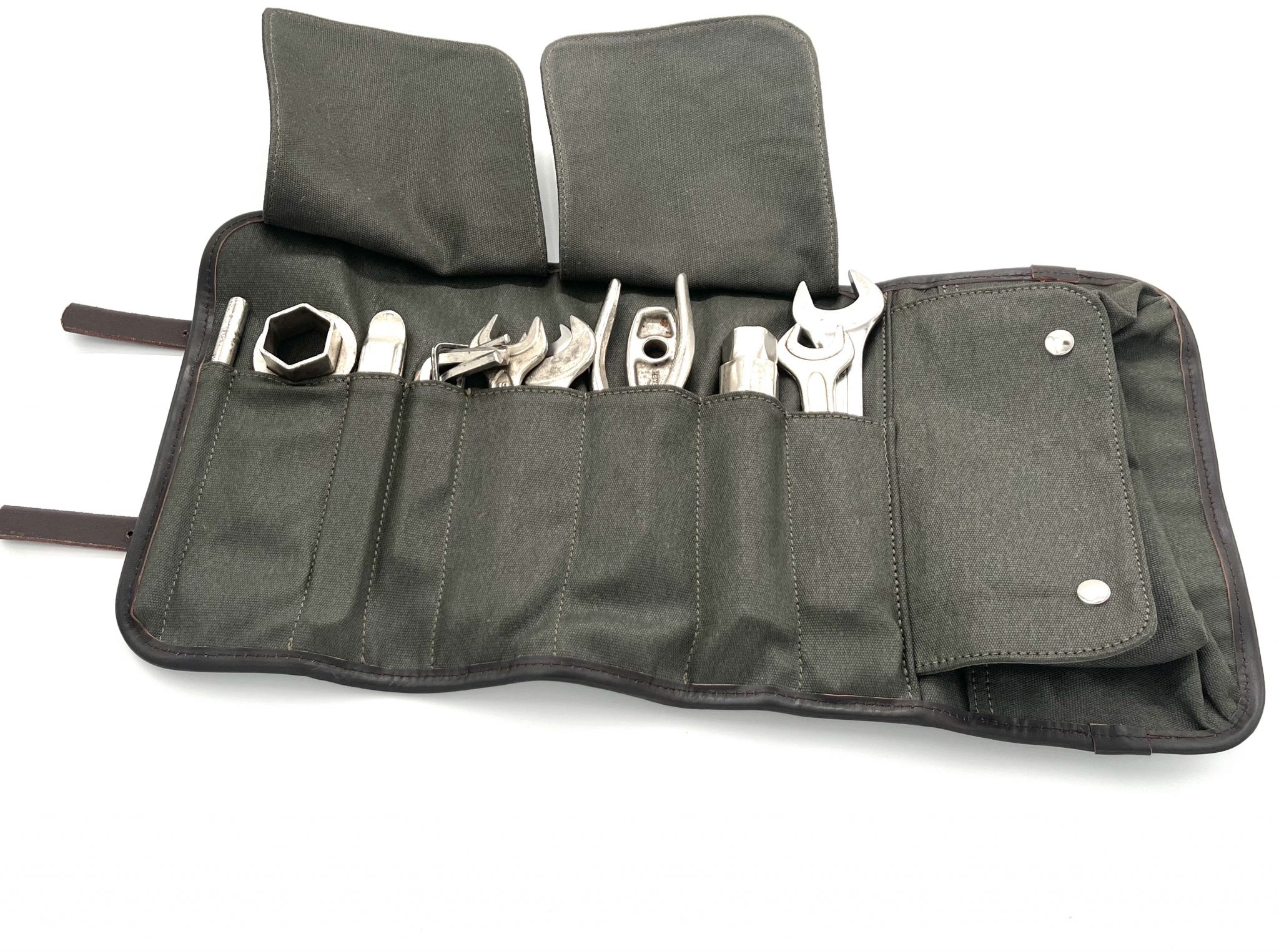 Atacama waxed canvas and real leather tool bag - La Poderosa Goods ...