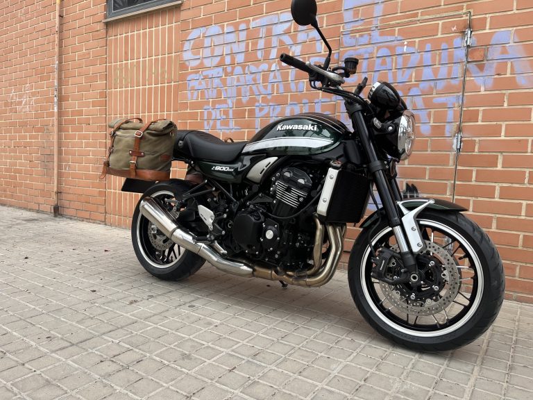 Saddlebag support (both sides) Kawasaki Z900RS satin black - La ...