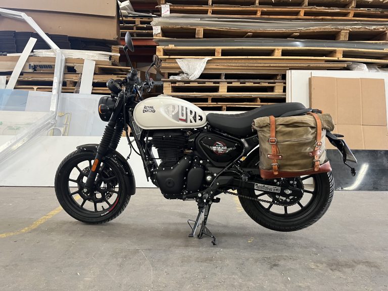Soporte sencillo para alforja (lado izquierdo) Royal Enfield Hunter 350 ...