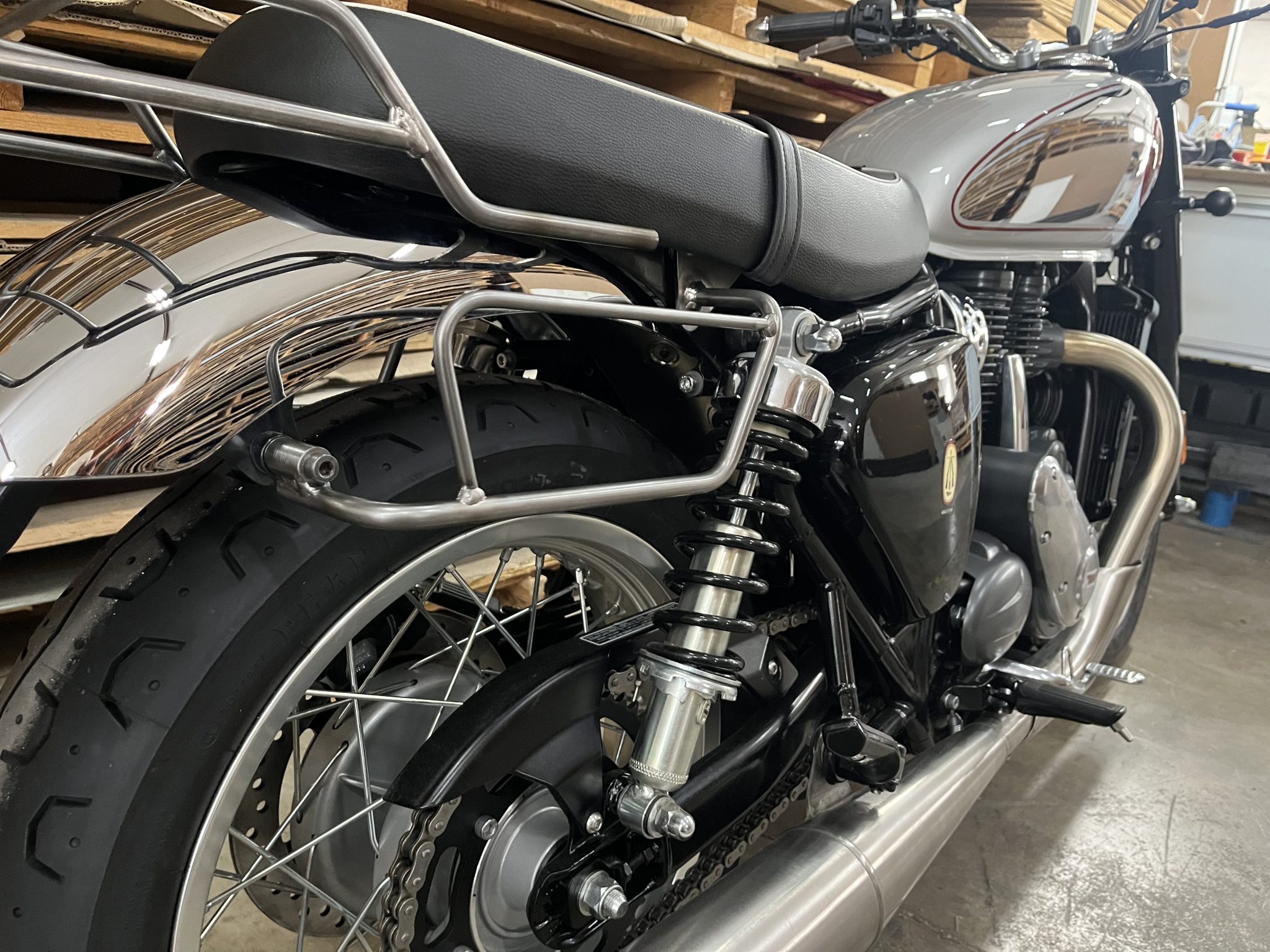 Full set Rear luggage carrier and racks for saddlebags BSA Goldstar 650 ...