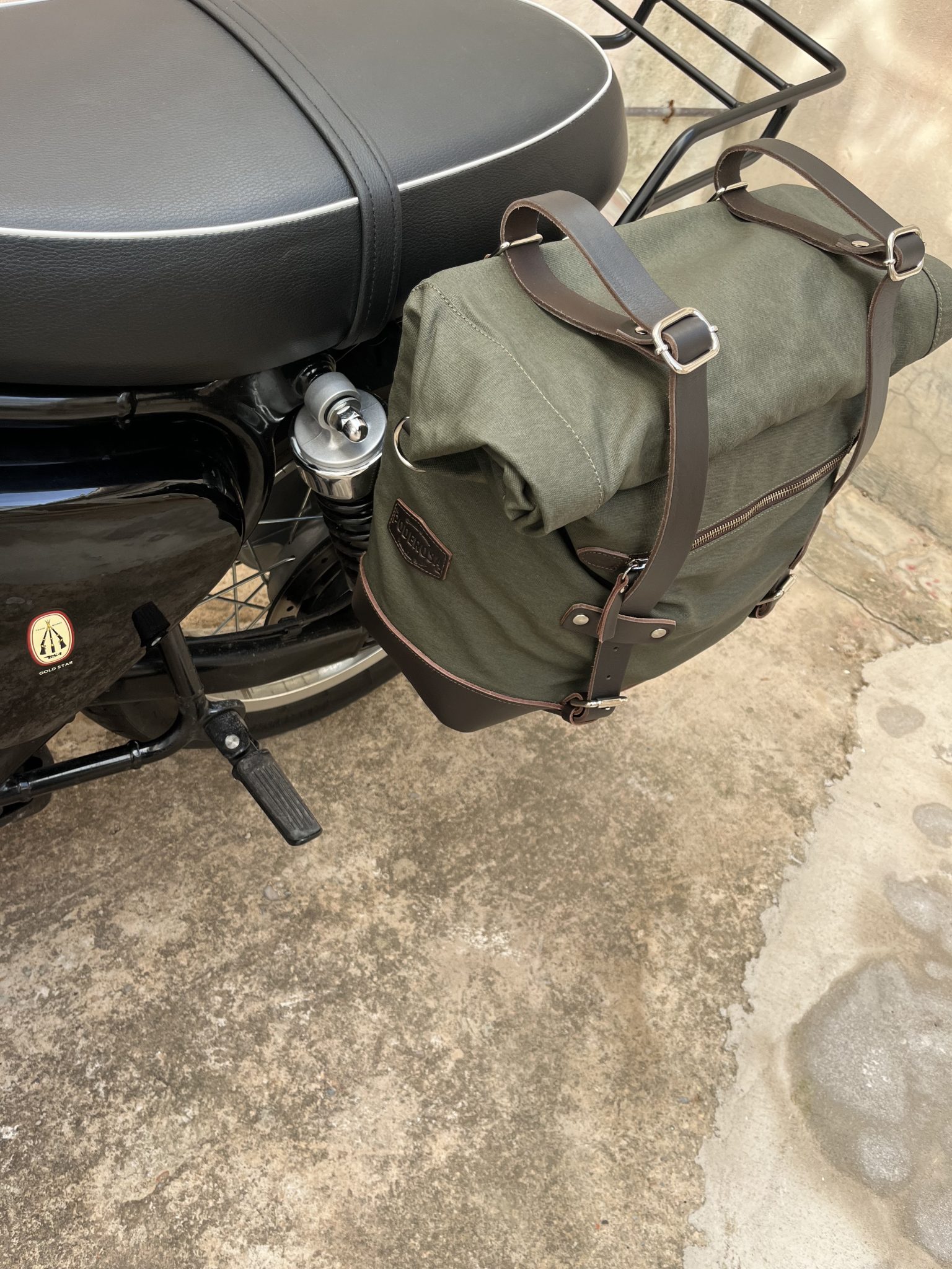 Rear luggage rack for BSA Goldstar 650 chrome - La Poderosa Goods ...