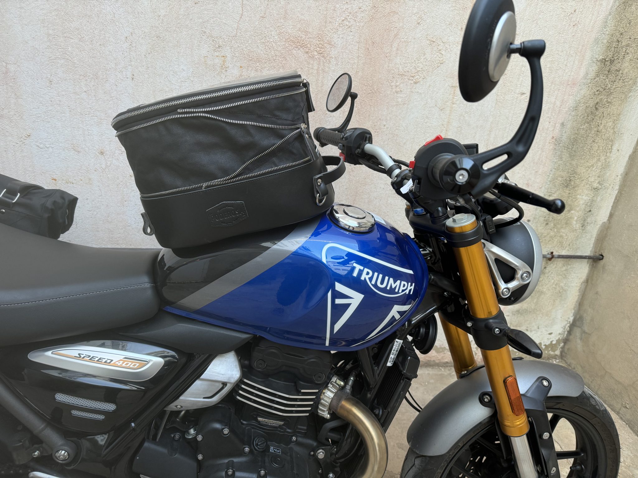 Rear luggage rack for Triumph Speed 400 satin black - La Poderosa Goods ...