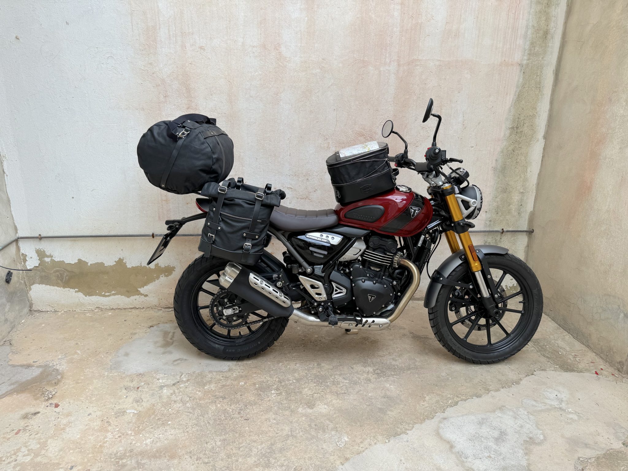 Full set Rear luggage carrier and racks for saddlebags Triumph 400X ...